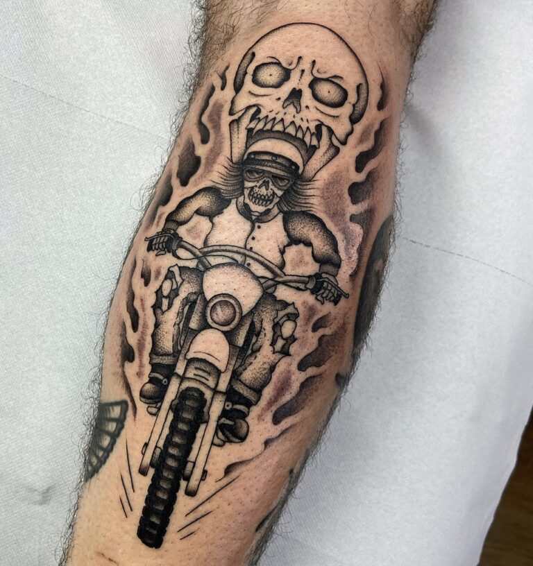 The Ultimate Guide to Biker Tattoos: Choosing the Perfect Ink for the ...